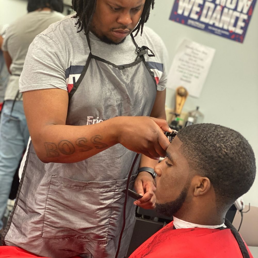 FRIENDLY FACES BARBERSHOP - Updated July 2024 - 60 Photos - 5500 ...