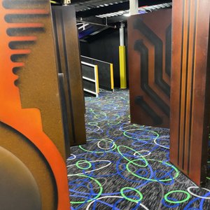 FLIP N’ FUN CENTER - 153 Photos & 48 Reviews - Laser Tag - 5379 W ...