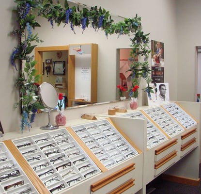 BAY OPTICAL - Updated December 2025 - 10 Photos & 10 Reviews - 152 Bay ...