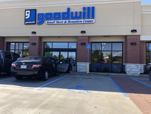 MERS GOODWILL - Updated October 2025 - 913 Robert Raymond Dr, Lake St ...