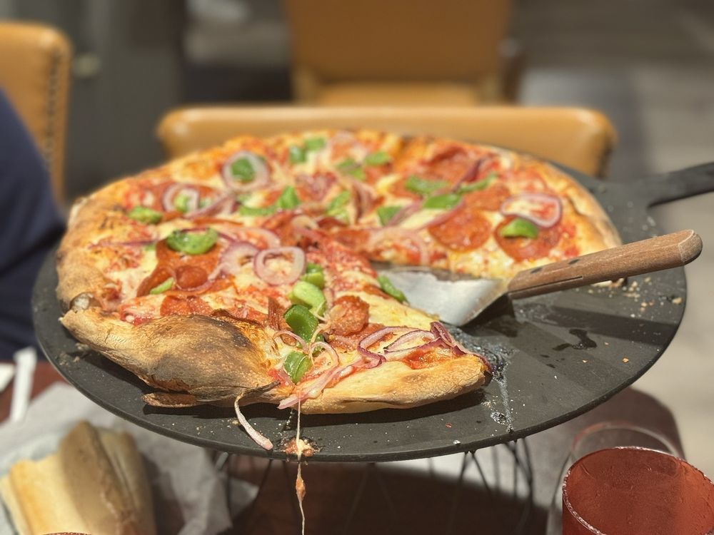 YOLI’S CUCINA AND CRAFTHOUSE - Updated January 2026 - 130 Photos & 112 ...