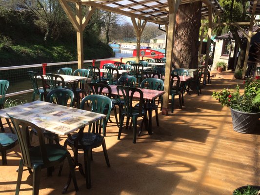 THE LOCK INN CAFÉ - Updated March 2024 - 21 Photos - Frome Road ...