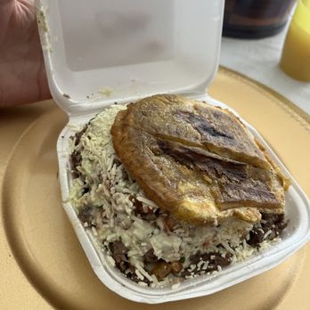 MAXI AREPA - Updated December 2025 - 79 Photos & 63 Reviews - 24811 ...