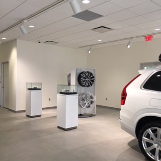 HENDRICK VOLVO CARS OF CHARLESTON - Updated August 2025 - 31 Photos ...