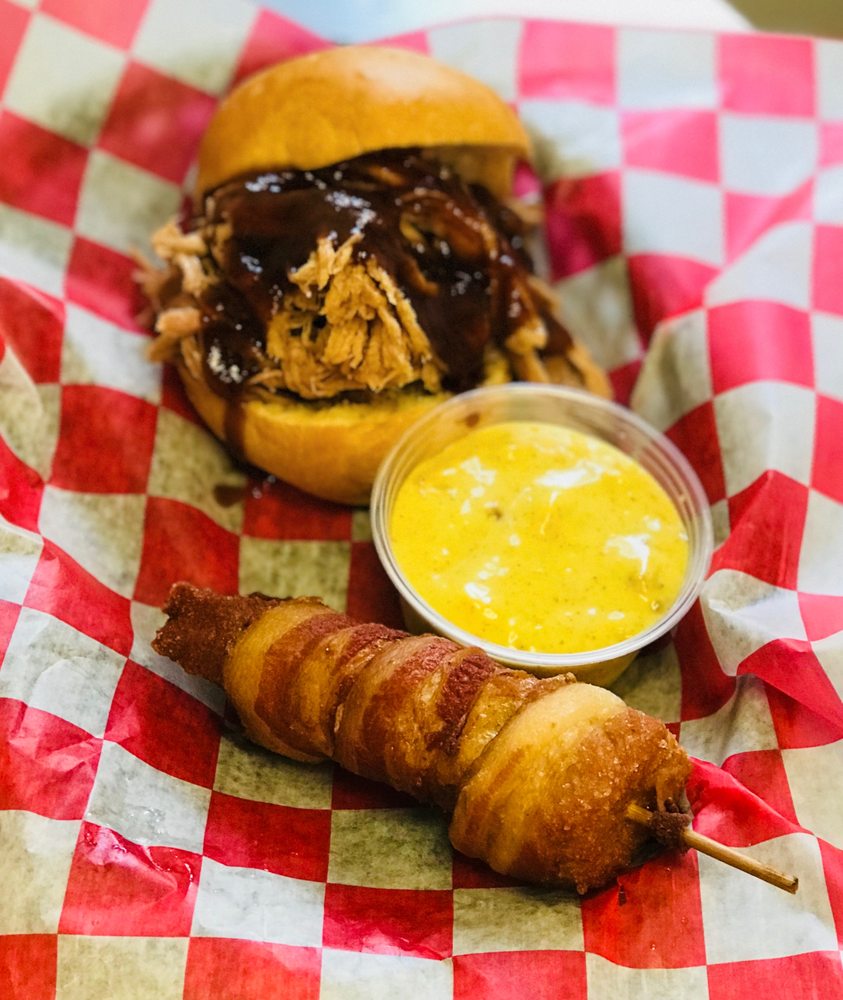 PORKIES PIG ROAST & CATERING - 65 Photos & 78 Reviews - 2245 S Eastwood ...