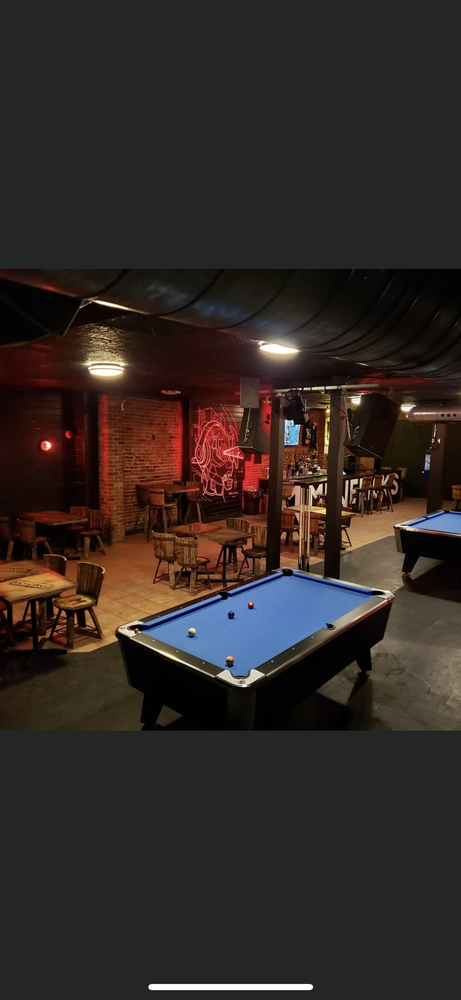 MAVERICKS - Updated December 2024 - 221 Rideau Street, Ottawa, Ontario ...