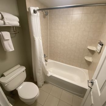 STAYBRIDGE SUITES GUELPH - Updated February 2025 - 20 Photos & 10 ...