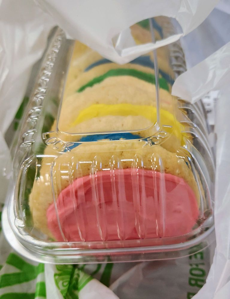 COMBS BAKERY - Updated January 2026 - 1221 Wayne Rd, Wilmington, Ohio ...