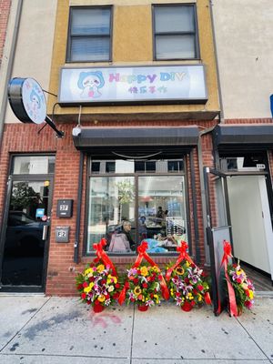 HAPPY DIY - Updated December 2025 - 67 Photos & 33 Reviews - 118 N 9th ...