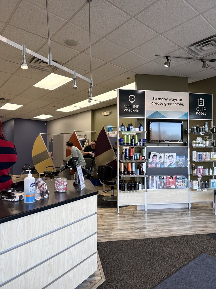 GREAT CLIPS - Updated May 2026 - 19 Reviews - 116 March Ave, Manchester ...