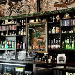 THE THREE STAGS IRISH PUB & RESTAURANT - Updated October 2025 - 165 ...