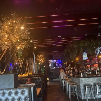 ROOM 38 RESTAURANT & LOUNGE - Updated February 2025 - 141 Photos & 367 ...