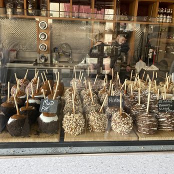 TEMPTATIONS CHOCOLATE CAFE - Updated December 2025 - 38 Photos & 40 ...