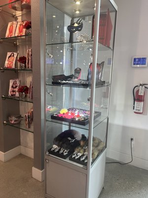 THE LOVE STORE - Updated December 2024 - 22 Photos & 53 Reviews - 4421 ...