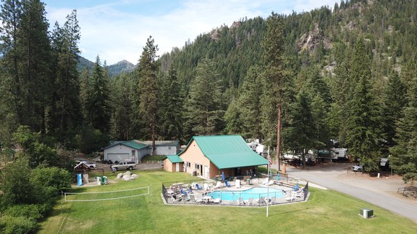 BLU-SHASTIN RV PARK & CAMPGROUND - Updated June 2026 - 18 Photos & 21 ...