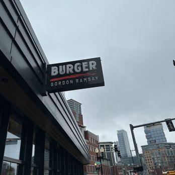 GORDON RAMSAY BURGER - Updated December 2025 - 320 Photos & 216 Reviews ...
