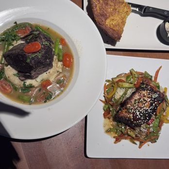 REDSTONE AMERICAN GRILL - Updated July 2025 - 271 Photos & 295 Reviews ...