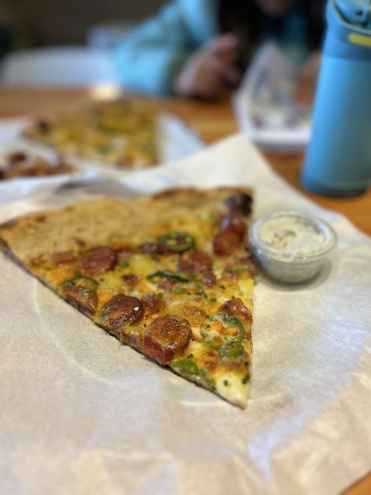 PIZZA THIEF - Updated June 2026 - 404 Photos & 265 Reviews - 2610 NW ...