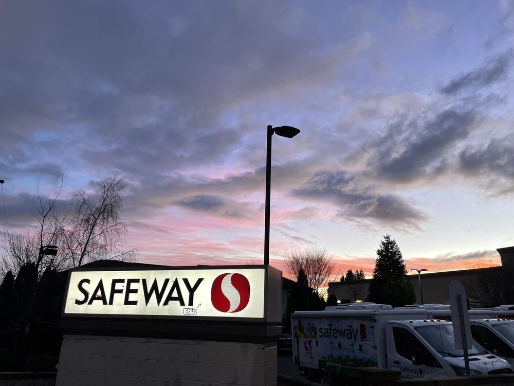SAFEWAY - Updated September 2024 - 44 Photos & 103 Reviews - 2800 SE ...