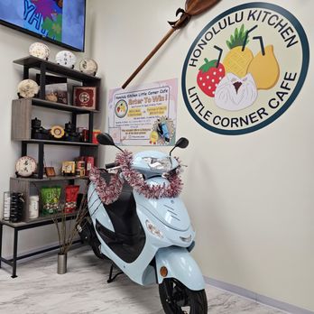 HONOLULU KITCHEN LITTLE CORNER CAFE - Updated May 2025 - 75 Photos & 18 ...