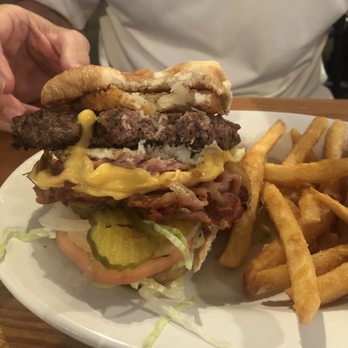 108 ALE HOUSE - Updated April 2024 - 115 Photos & 114 Reviews - 108 ...