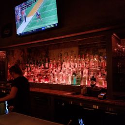 ROOT - Updated October 2025 - 120 Photos & 142 Reviews - 919 Front St ...