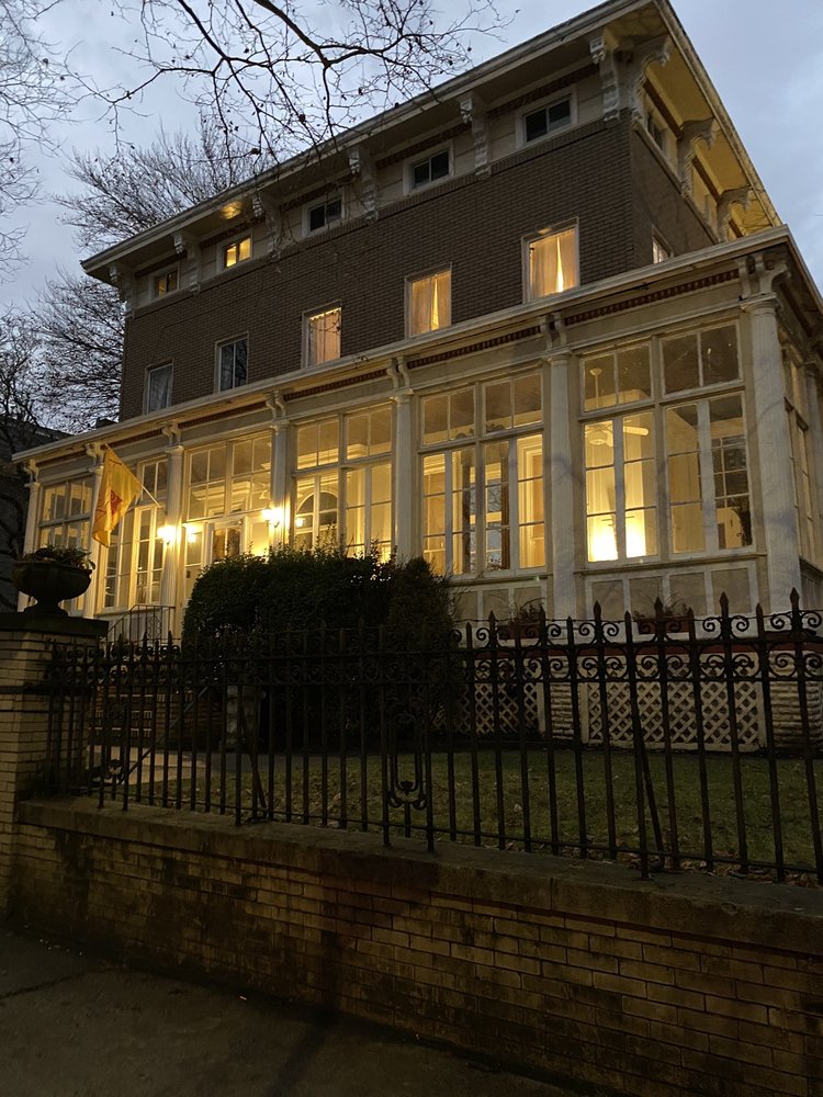 AKWAABA MANSION BED & BREAKFAST - 62 Photos & 35 Reviews - 347 ...