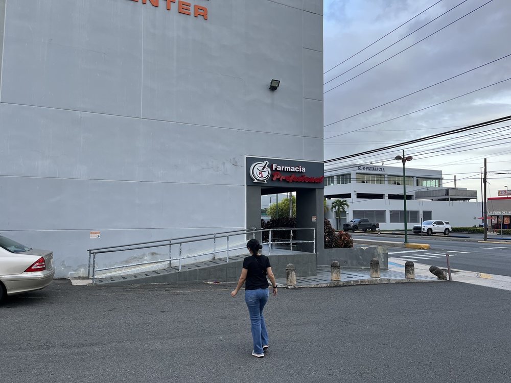 FARMACIA PROFESIONAL - Updated December 2025 - Quadrangle Medical ...