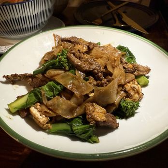 KIN LONG BEACH - Updated May 2025 - 2937 Photos & 1956 Reviews - 740 E ...