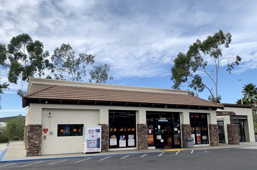 PICKUP PROPANE - LAKESIDE SHELL - 13538 Camino Canada, El Cajon ...