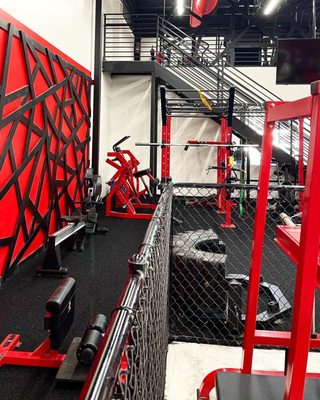 INVINCIBLE FITNESS CYPRESS - Updated August 2025 - 17 Photos - 11712 ...