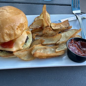 H2O’S WATERSIDE GRILL - Updated December 2024 - 66 Photos & 45 Reviews ...