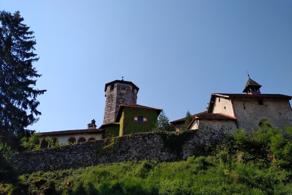 CASTEL VALER - Updated December 2024 - Via a Castel Valer 21, Tassullo ...
