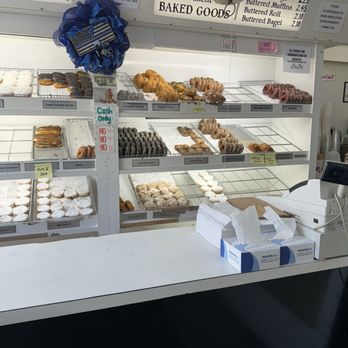 PETER PAN DONUT & PASTRY SHOP - Updated September 2024 - 1752 Photos ...