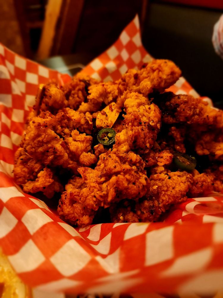 BIG CHICKEN TOWN - Updated December 2025 - 61 Photos & 61 Reviews ...