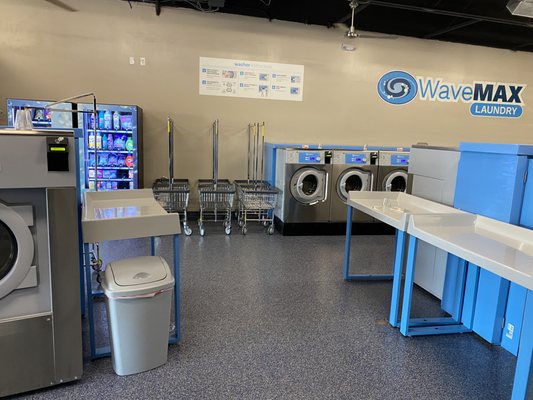 WAVEMAX LAUNDRY - PLANO - Updated October 2025 - 20 Photos & 35 Reviews ...