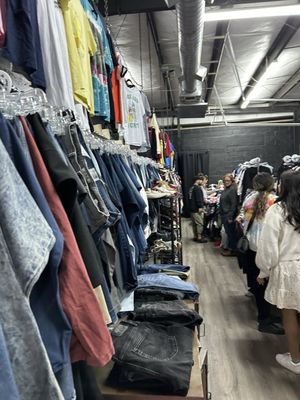 HEARTENING - Updated May 2025 - 14 Photos - 650 Canion St, Austin ...