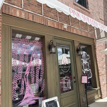 PINK WILLOW CAFE - Updated June 2024 - 88 Photos & 29 Reviews - 5523 Oak St, Cottleville ...