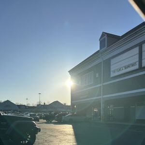 QUEENSTOWN PREMIUM OUTLETS - Updated December 2025 - 63 Photos & 77 ...