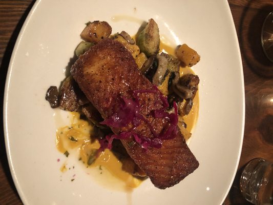 COLUMBUS INN - 157 Photos & 154 Reviews - American (New) - 2216 ...