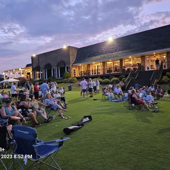 BERMUDA RUN COUNTRY CLUB - Updated January 2026 - 35 Photos - 324 ...