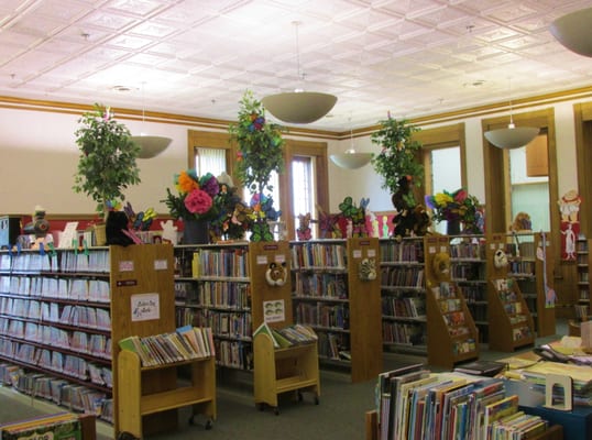 GALE FREE LIBRARY - Updated December 2025 - 33 Photos - 23 Highland St ...