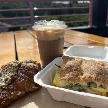 THE FLORA BAKEHOUSE - Updated November 2024 - 438 Photos & 186 Reviews ...