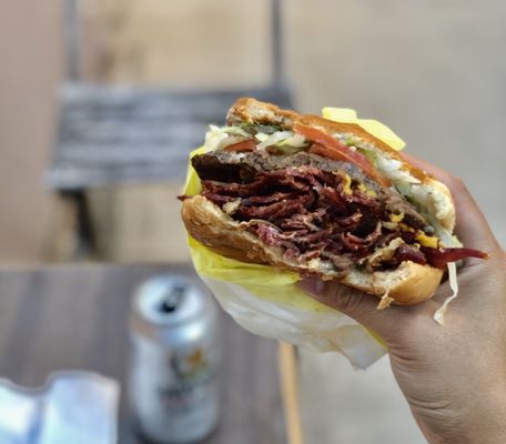 VOLCANO BURGERS - Updated August 2024 - 523 Photos & 923 Reviews - 3652 ...