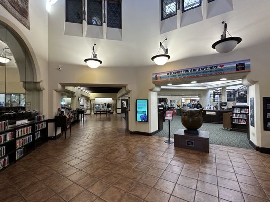 BURLINGAME PUBLIC LIBRARY - Updated December 2025 - 150 Photos & 141 ...