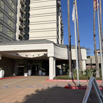 DOUBLETREE BY HILTON HOTEL SAN DIEGO - MISSION VALLEY - Updated October ...