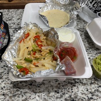 EL BEE’S - Updated October 2025 - 29 Photos & 76 Reviews - 3200 N 240th ...