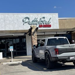 PRETTY BIRD HOT CHICKEN - SUGARHOUSE - Updated July 2025 - 312 Photos ...