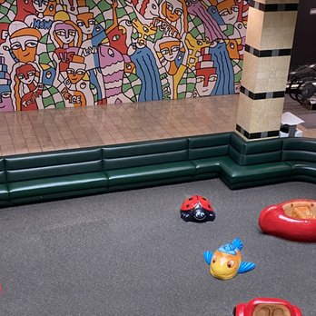 CONNECTICUT POST MALL - Updated December 2025 - 76 Photos & 70 Reviews ...