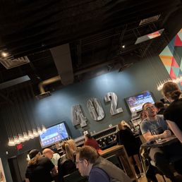 402 EAT + DRINK - Updated October 2025 - 396 Photos & 220 Reviews ...